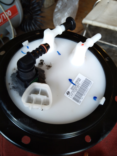 2231009000 Бензонасос в сборе SSANG YONG | Запчасти на DRIVE2