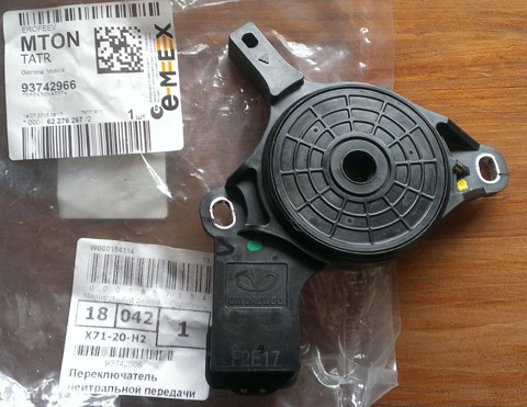 93742966 Переключатель нейтральной передачи АКПП / Chevrolet 03~ GM ...