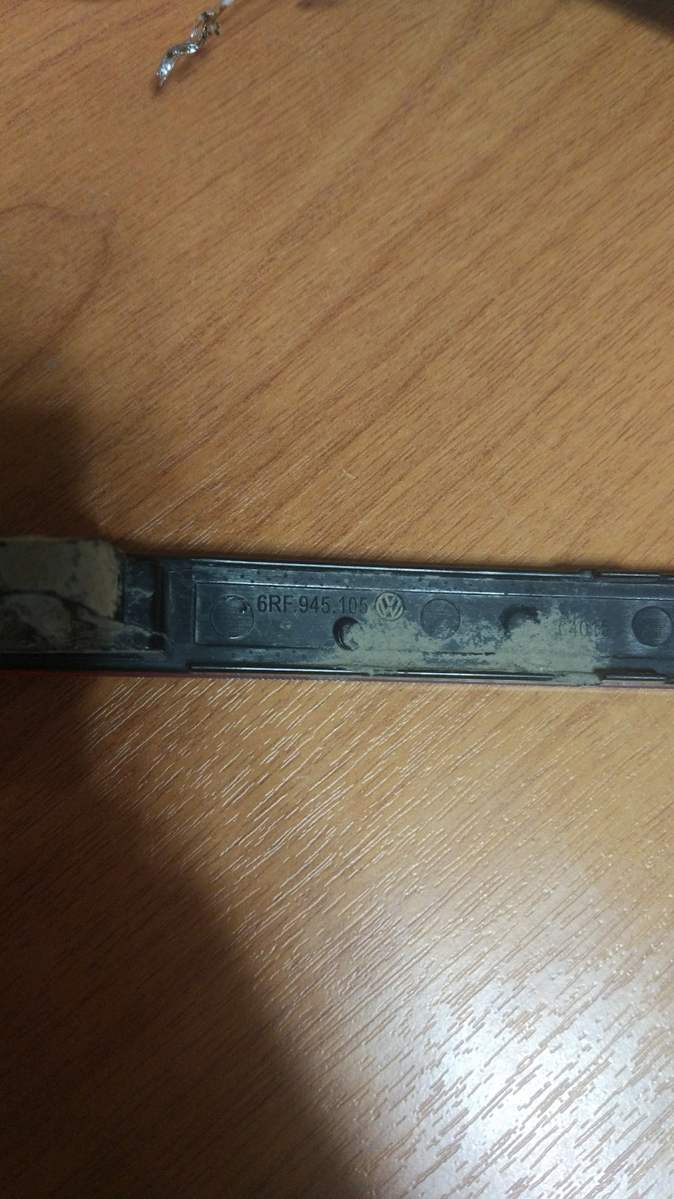 6RF945105 Cветовозвращатель VAG | Запчасти на DRIVE2