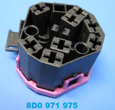 8D0971975 Корпус плоского разъёма VAG | Запчасти на DRIVE2