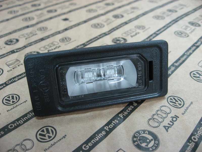 Попа LED — Skoda Octavia A7 Mk3, 1,4 л, 2013 года | электроника | DRIVE2