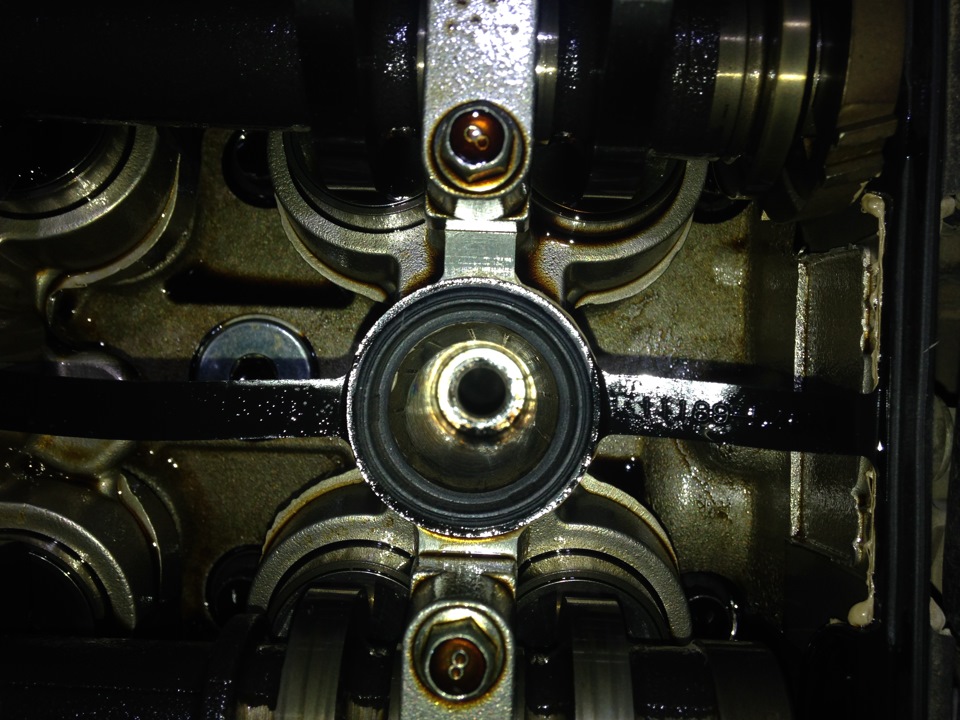 Замена прокладки крышки ГБЦ — Suzuki Swift (2G), 1,6 л, 2009 года ...