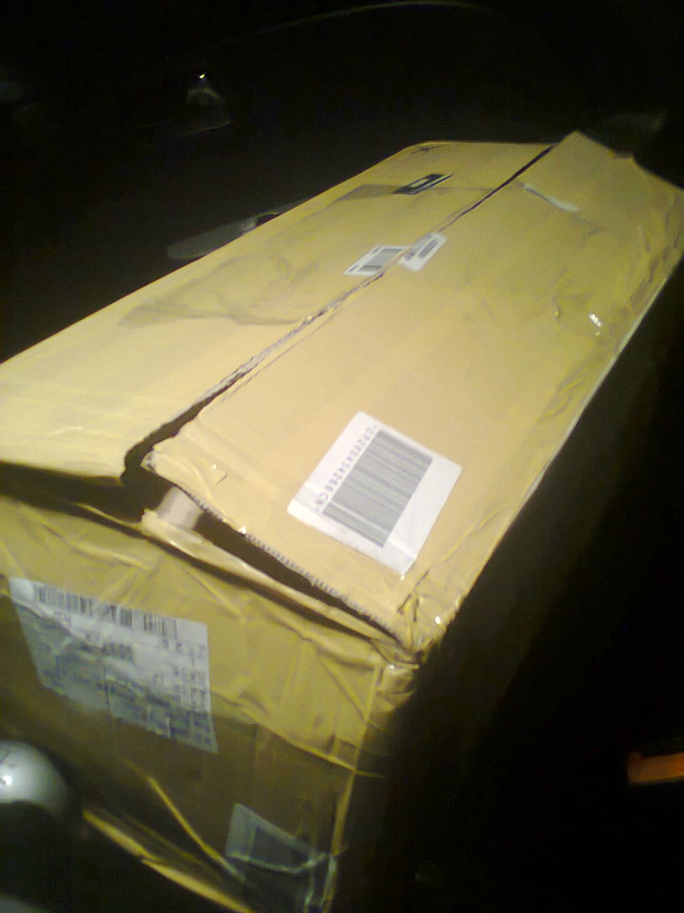 Подлокотник — Chery A13, 1,5 л, 2012 года | аксессуары | DRIVE2