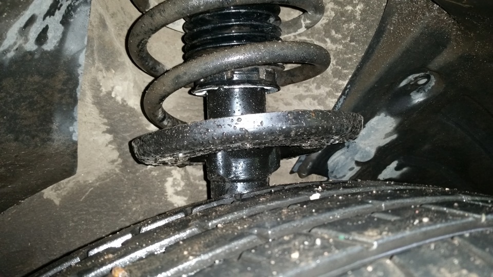 Замена передней стойки — Mazda CX-5 (1G), 2,5 л, 2013 года | визит на ...