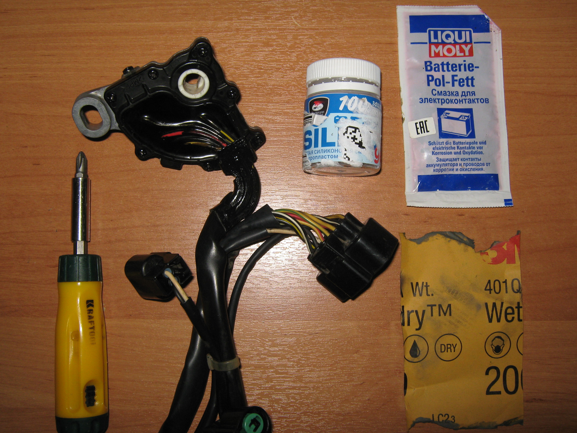 Датчики подключения переднего привода и положения коробки — Mitsubishi ...