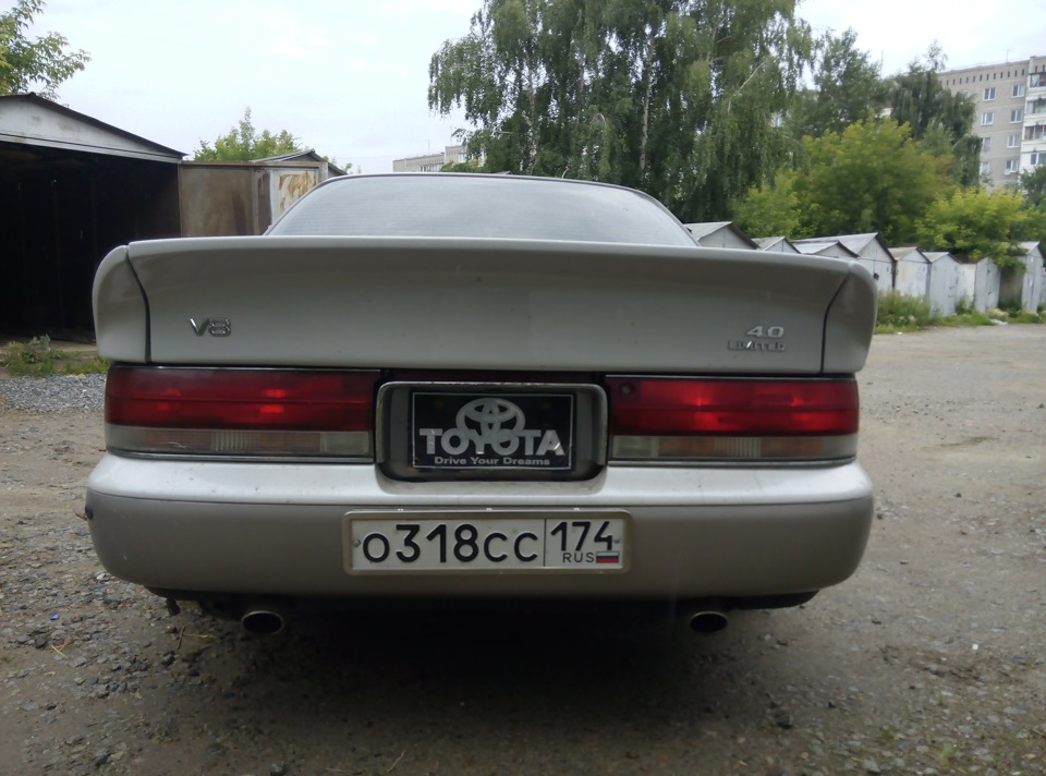 Рестайловые стопы — Toyota Crown Majesta (S140), 4 л, 1992 года | стайлинг | DRIVE2