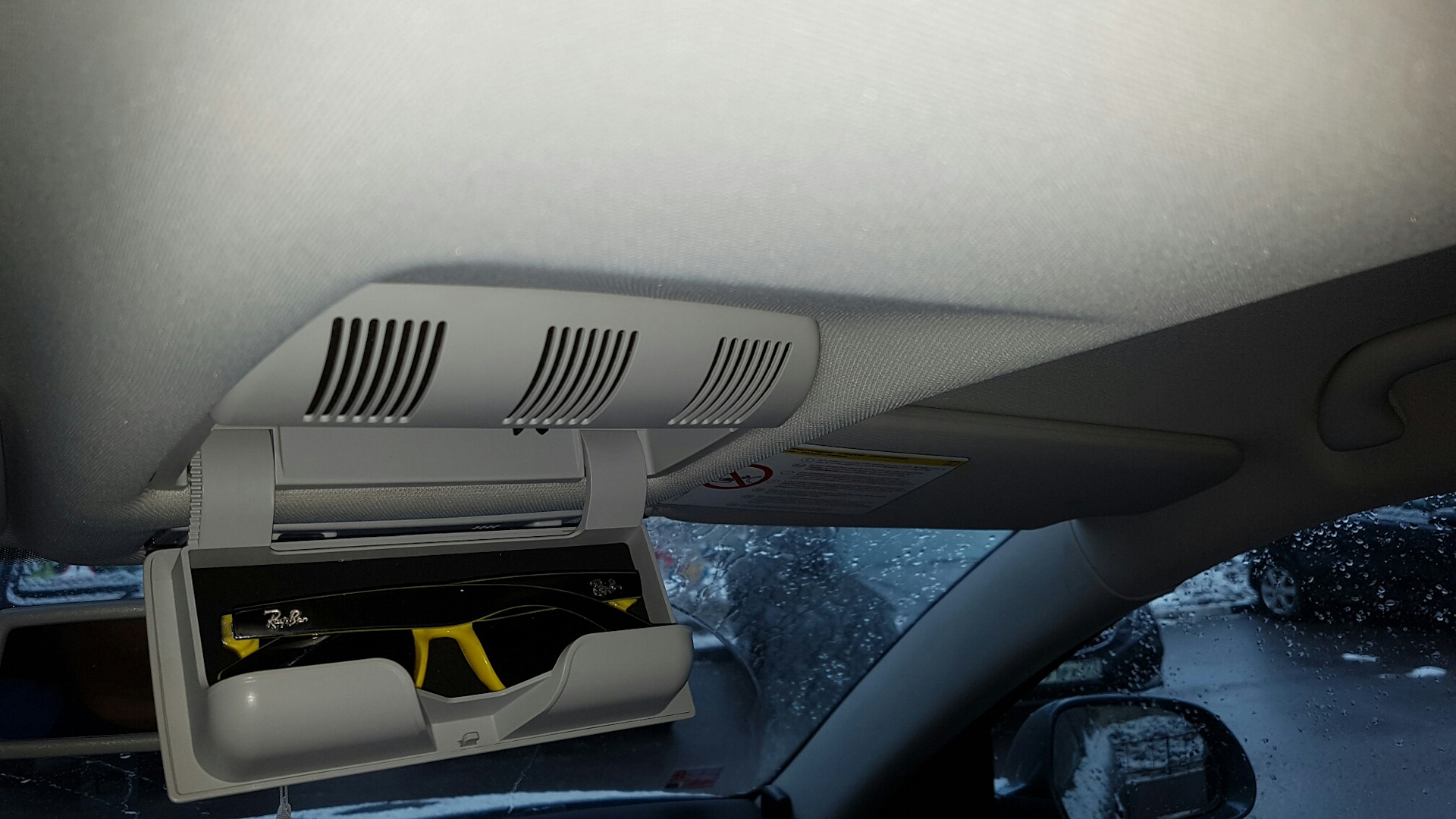 Потолочный очечник — Skoda Octavia A5 Mk2, 1,4 л, 2012 года | стайлинг ...