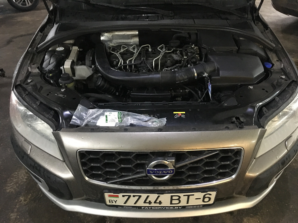 Обновил кнопочки на втором ключе, теперь два новых) — Volvo XC70 III, 2 ...