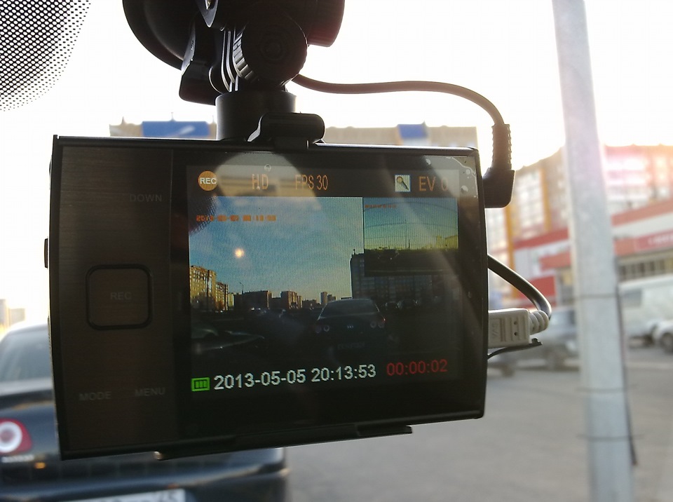 Видео регистратор с выносной камерой — Volkswagen Jetta VI, 1,6 л, 2012 ...
