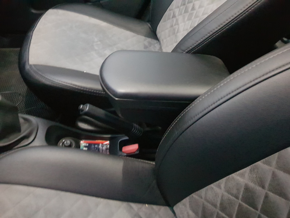 Подлокотник "ArBox 2" — Nissan Terrano III, 2 л, 2018 года | тюнинг ...