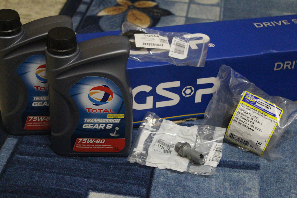 Замена правого привода и сопутствующего, шаровой и датчика масла ...