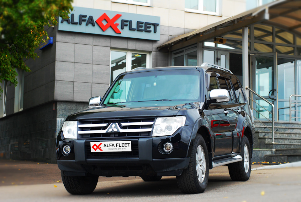 Полировка и жидкое стекло Mitsubishi Pajero — Alfa Fleet на DRIVE2