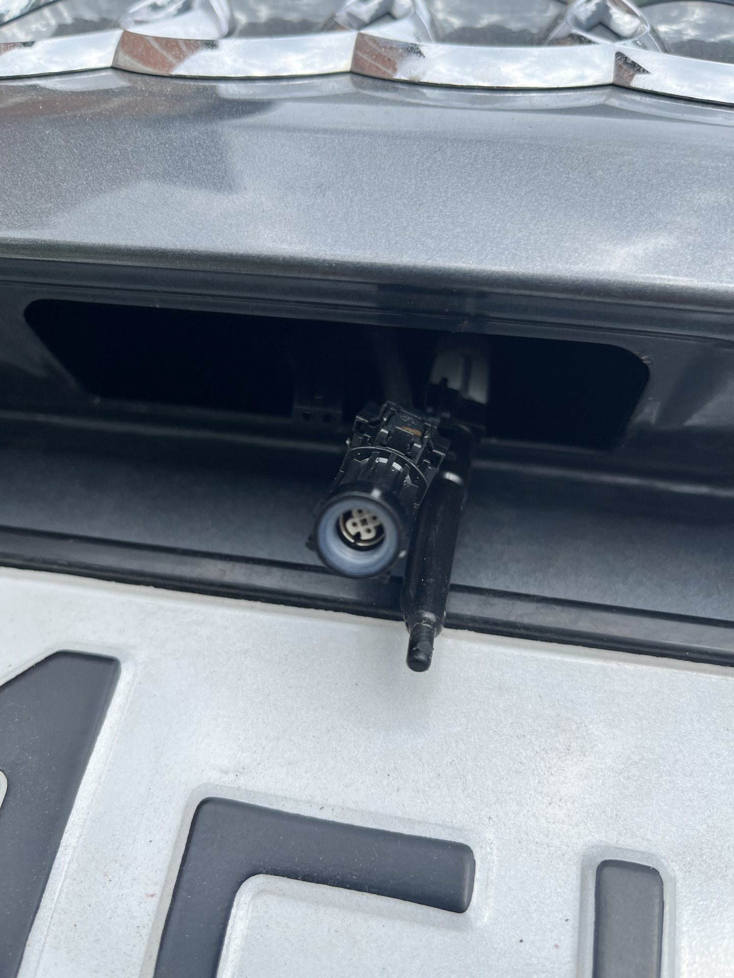 Оригинальный омыватель камеры заднего вида (дополнение) — Audi A5 ...