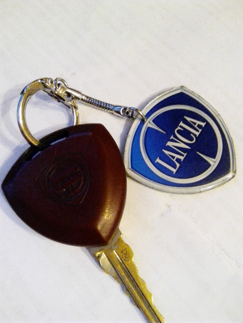 Брелок — Lancia Dedra, 1,8 л, 1996 года | аксессуары | DRIVE2