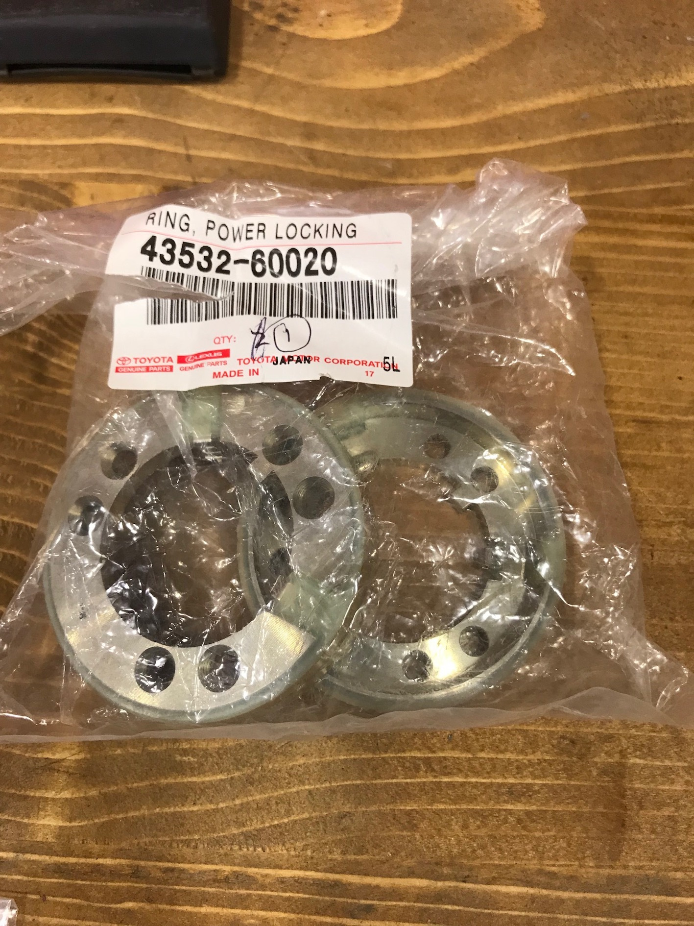 POWER HUB ASSY Genuine — Toyota Land Cruiser Prado 70-series, 3 л, 1994 ...