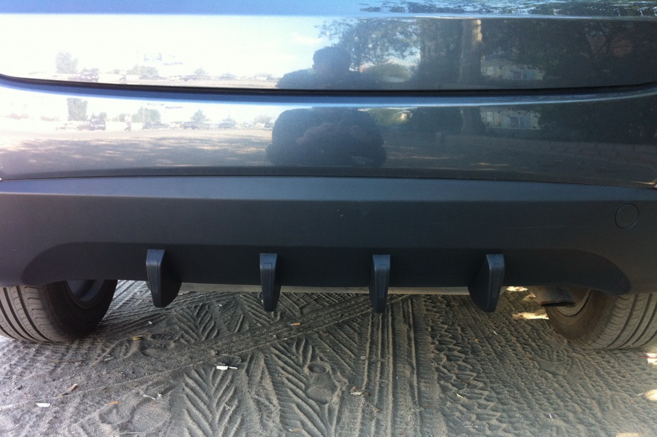 Rear Diffuser / Жабры — Hyundai ix35, 2 л, 2010 года | тюнинг | DRIVE2