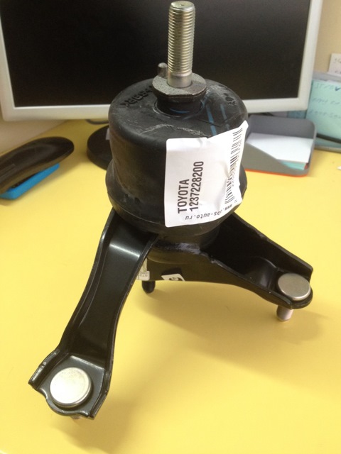 1237228200 ОПОРА ДВИГАТЕЛЯ ЛЕВАЯ (L) TOYOTA CAMRY (06-11), LEXUS ES240 ...