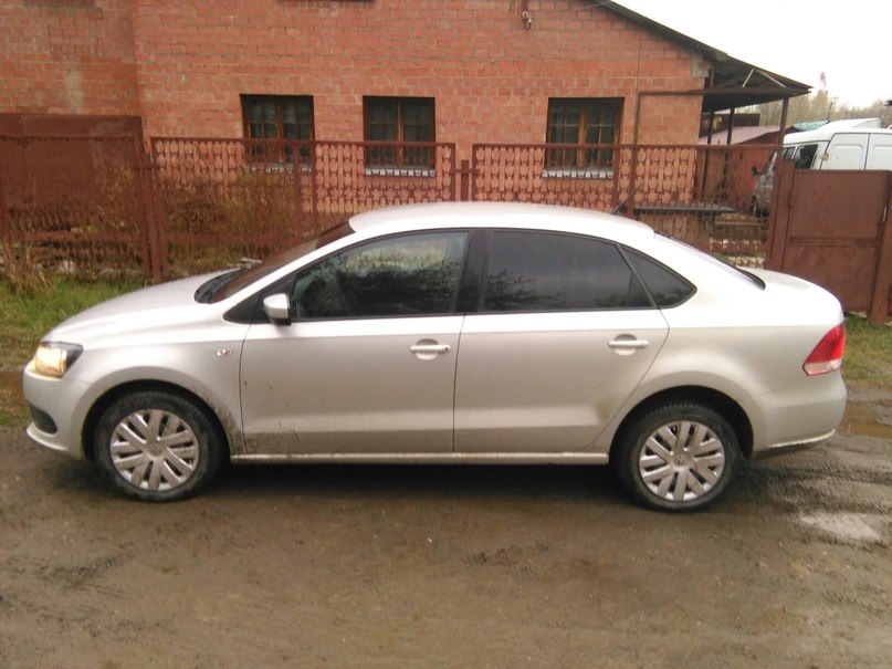 Комфорт в машине- Тонировка — Volkswagen Polo Sedan, 1,6 л, 2014 года ...