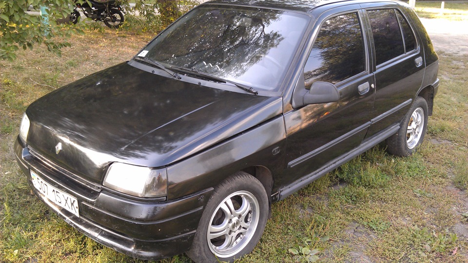 R14 или R15? — Renault Clio I, 1,2 л, 1994 года | колёсные диски | DRIVE2