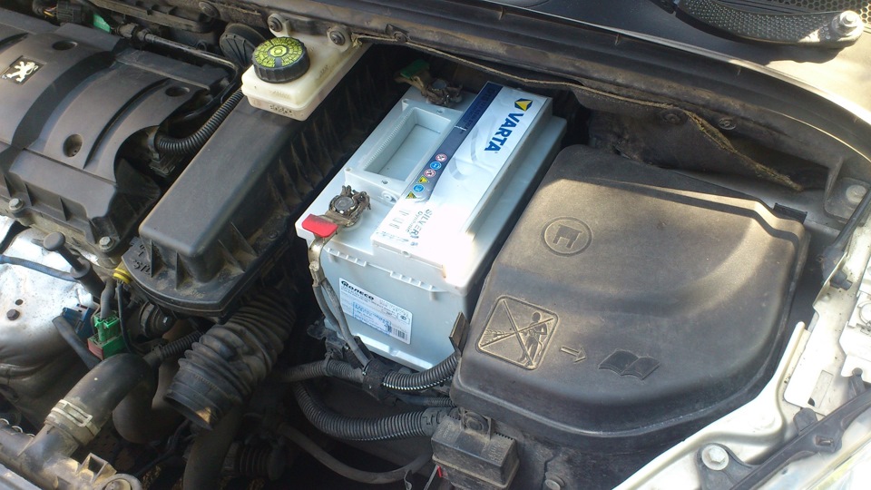Thiiis is VAAARTA — Peugeot 307, 1,6 л, 2006 года | электроника | DRIVE2
