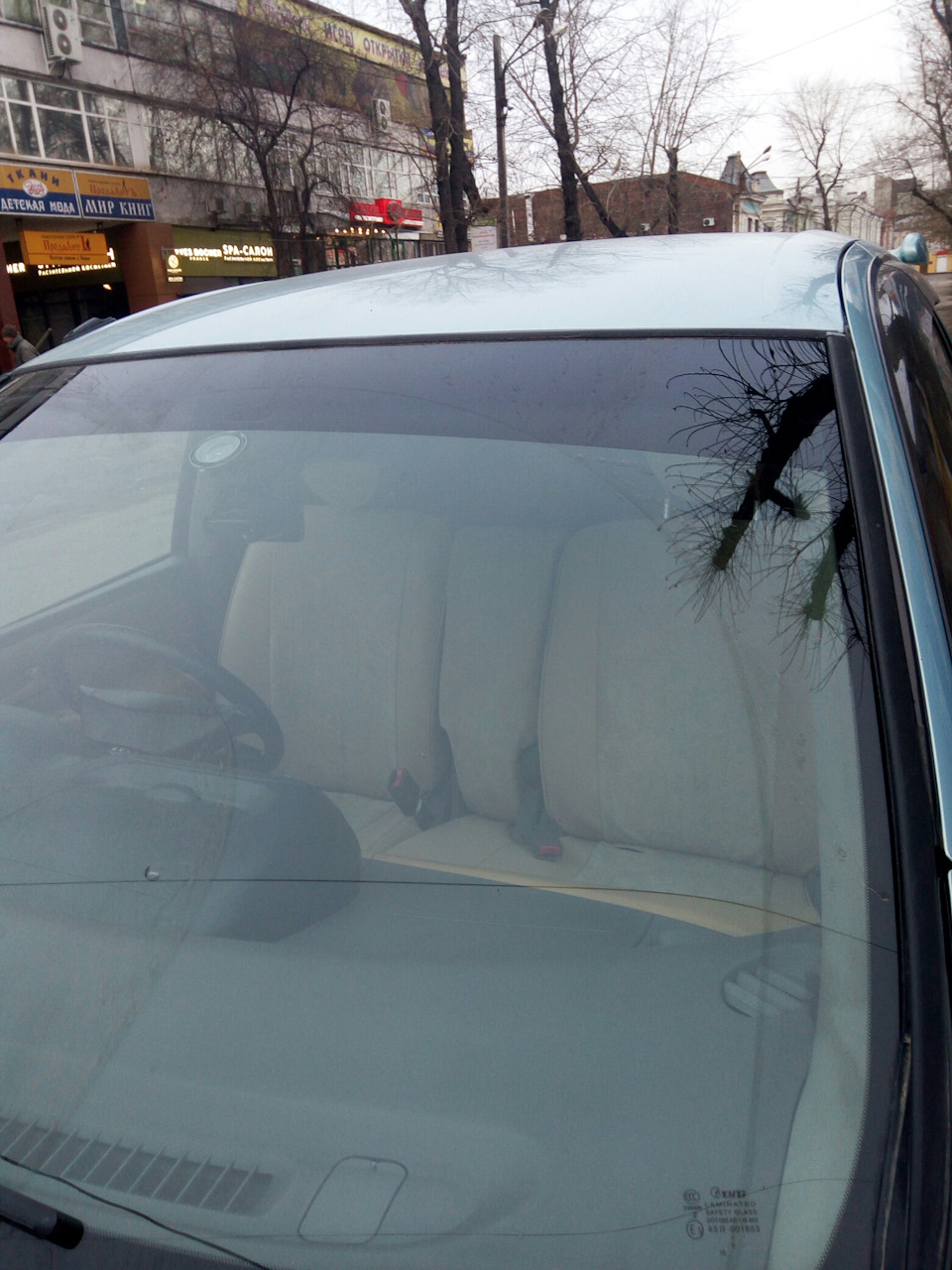 Чехлы на передний ряд сидений. — Nissan Tino, 1,8 л, 1999 года ...