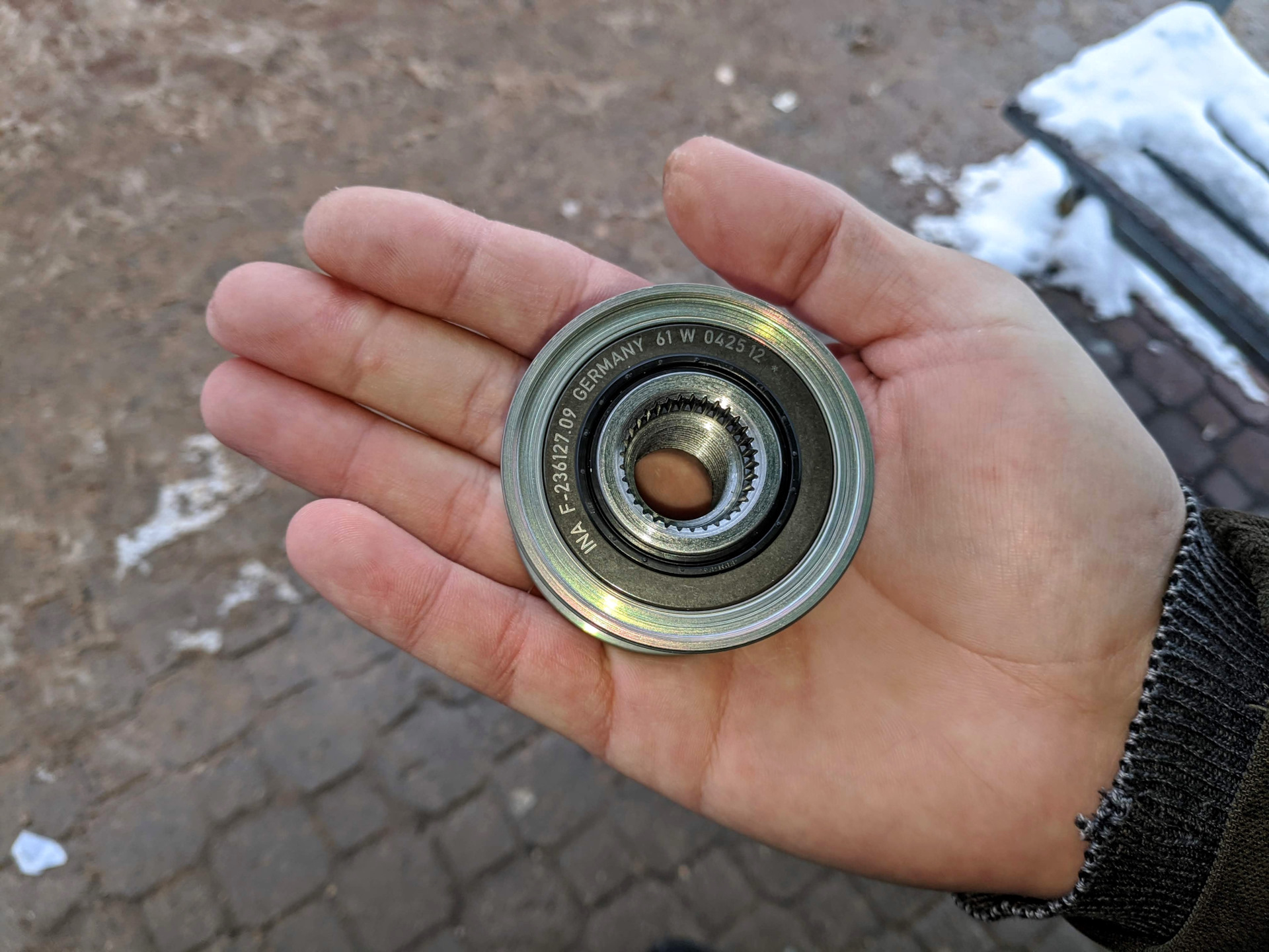 Ремонт генератора. Замена насоса охлаждающей жидкости и ремня ...