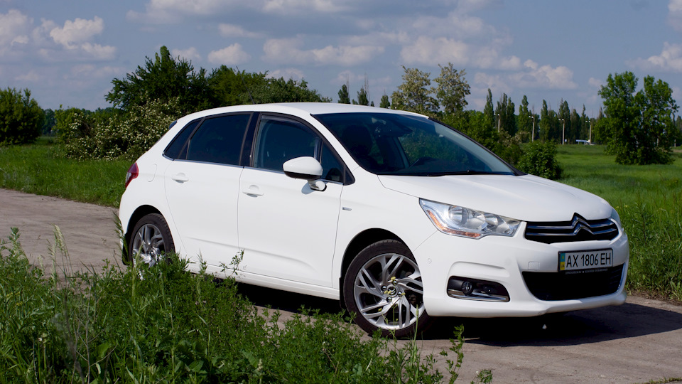 Citroen C4 (2G) 1.6 дизельный 2014 | White Robot на DRIVE2