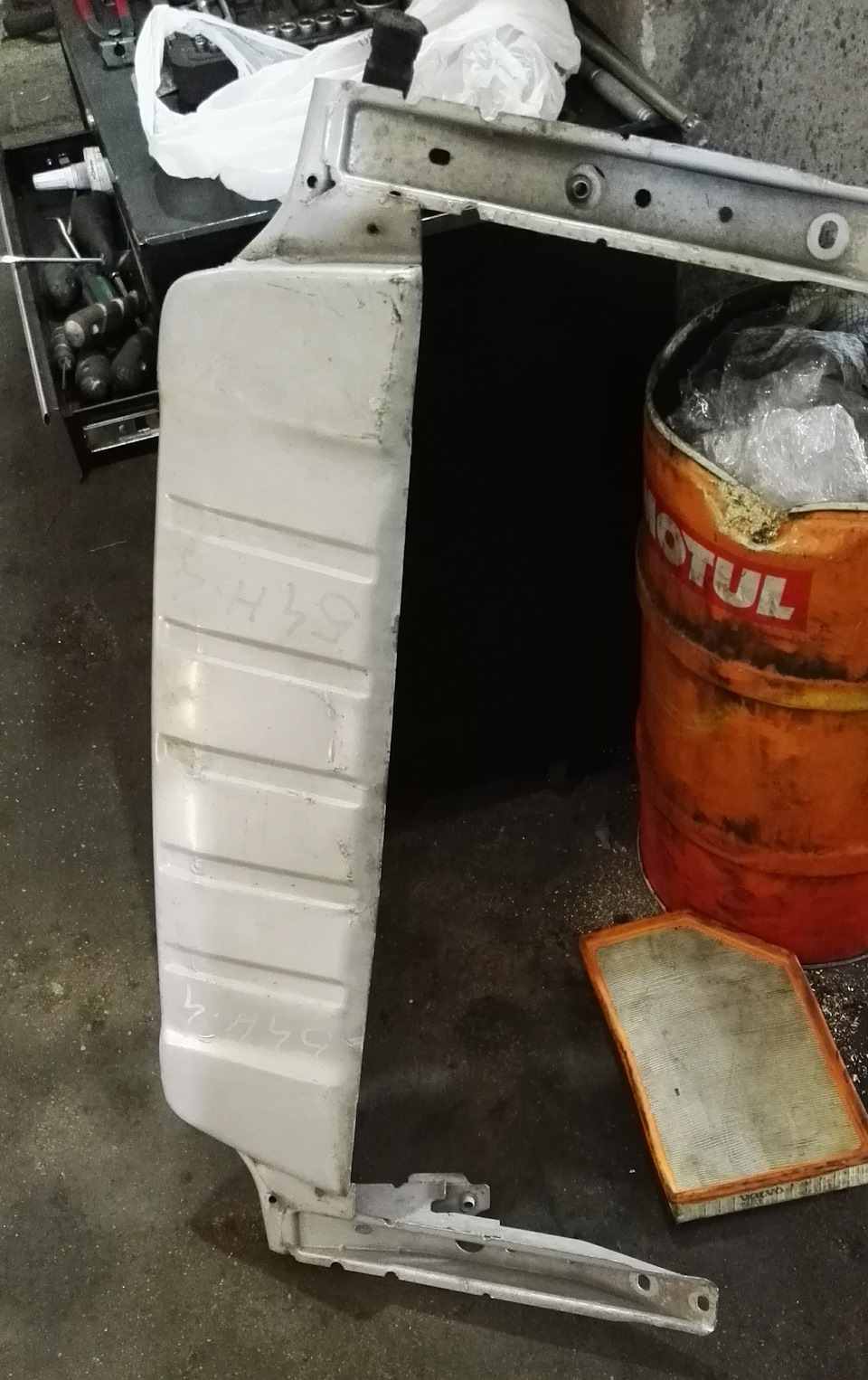 Лопату в полимер — Volvo XC90 (1G), 2,4 л, 2007 года | кузовной ремонт ...