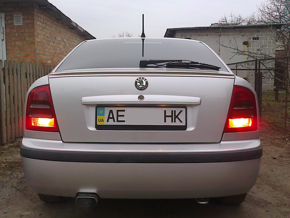 Подключил правую противотуманку — Skoda Octavia A4 Mk1, 2 л, 2001 года ...