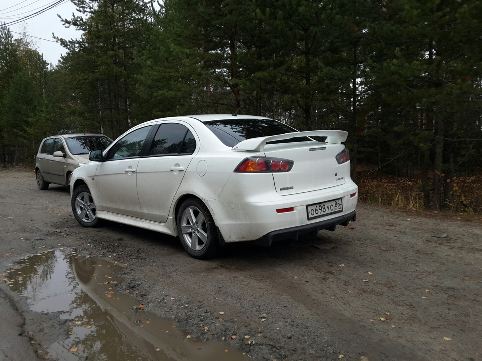 Диффузор на задний бампер. — Mitsubishi Lancer X, 1,8 л, 2012 года ...