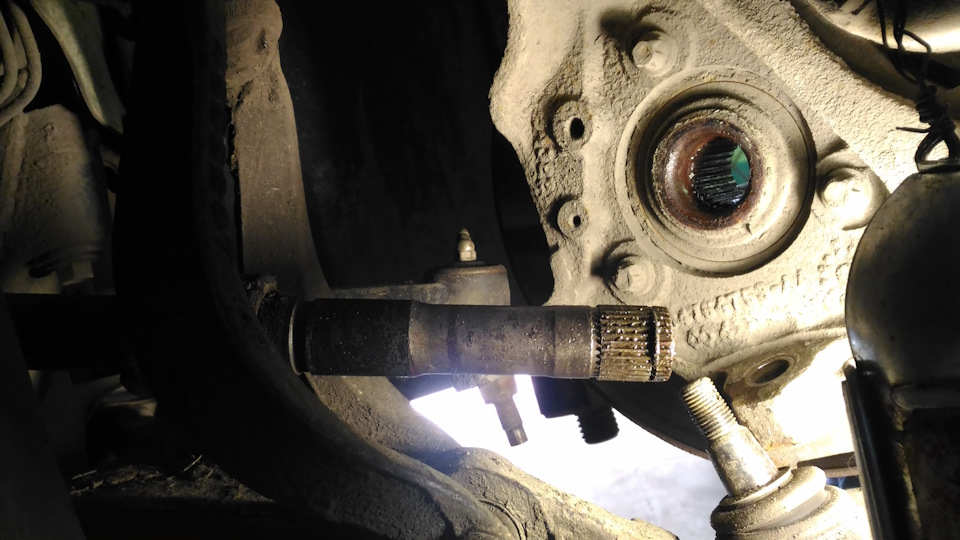 Замены пыльник шруса & термостат — Chrysler Sebring Convertible II, 2,7 ...