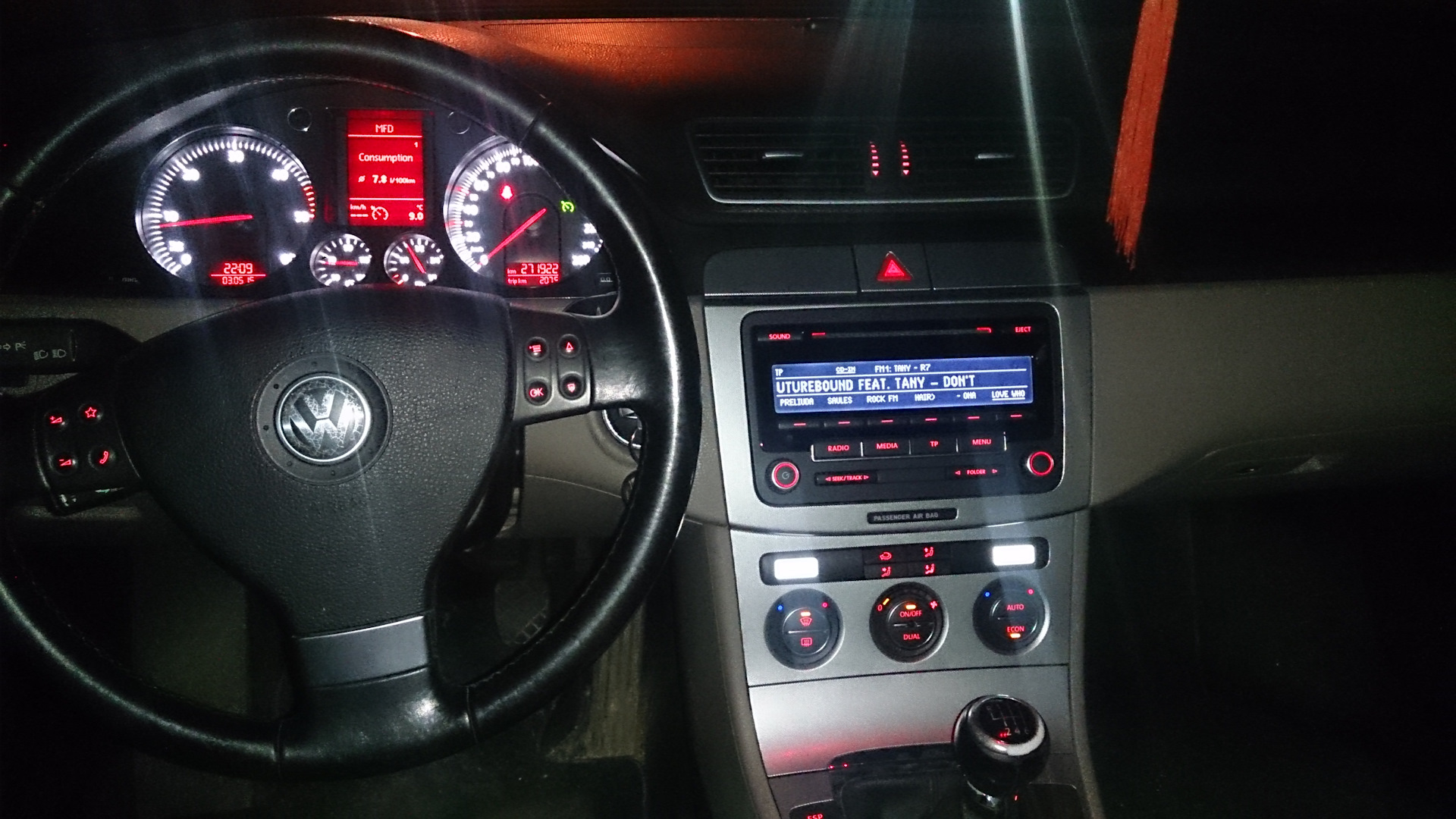 Speedometer — instrument cluster update — Volkswagen Passat B6, 2 л ...