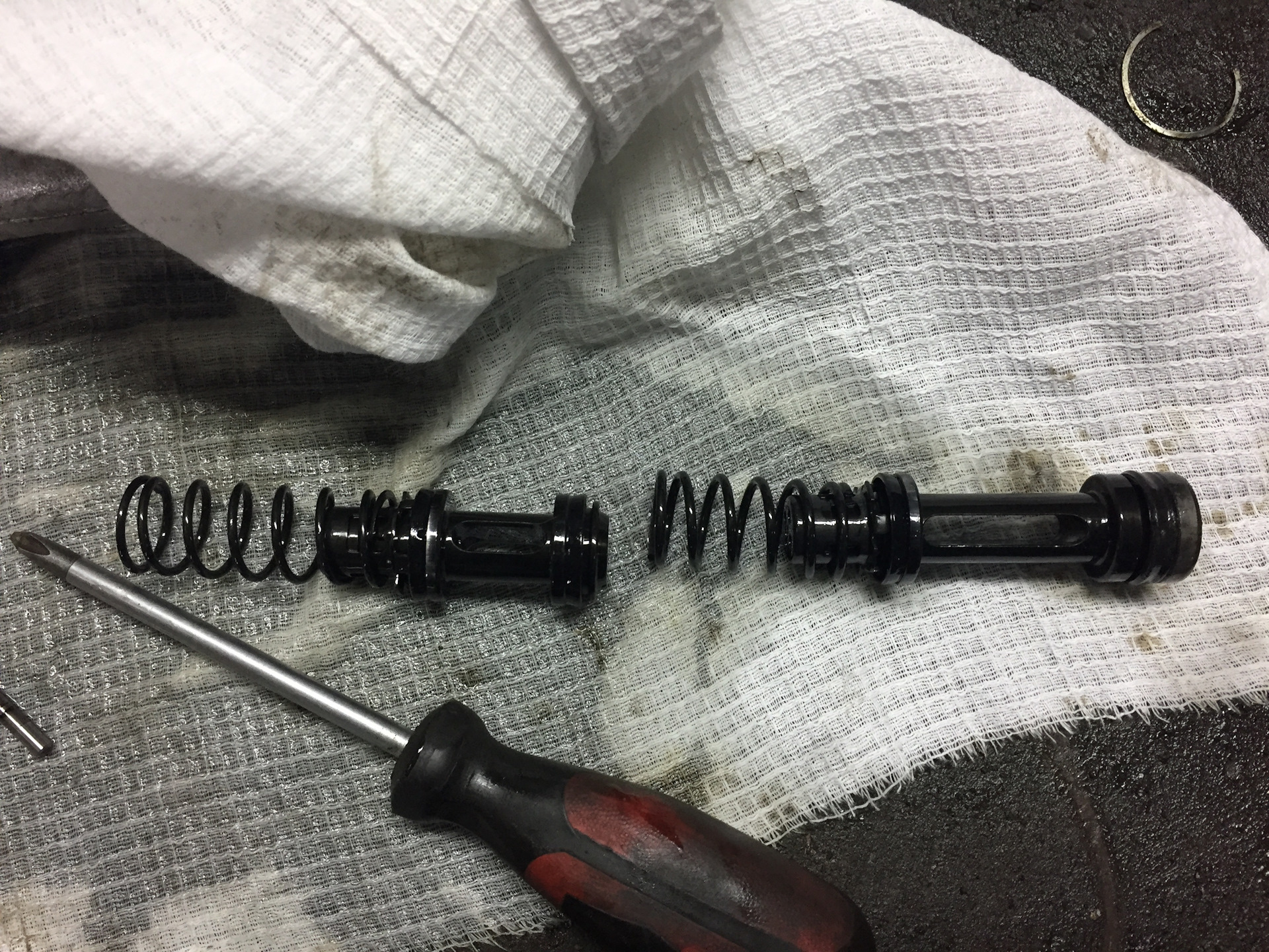 Перебор главного тормозного цилиндра. — Toyota Solara I, 3 л, 2000 года ...