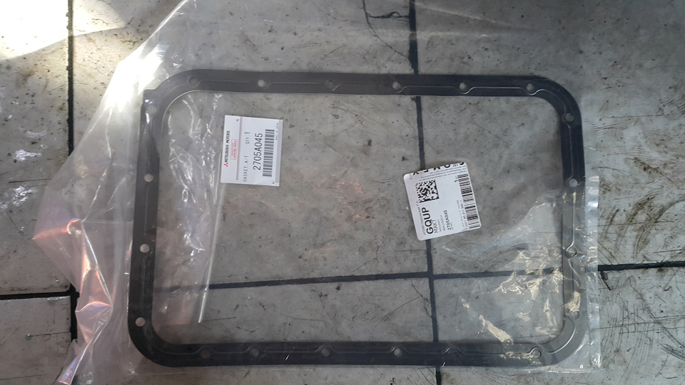 Замена масла в АКПП Mitsubishi Pajero Sport 3.0L V6 — Mitsubishi Pajero ...