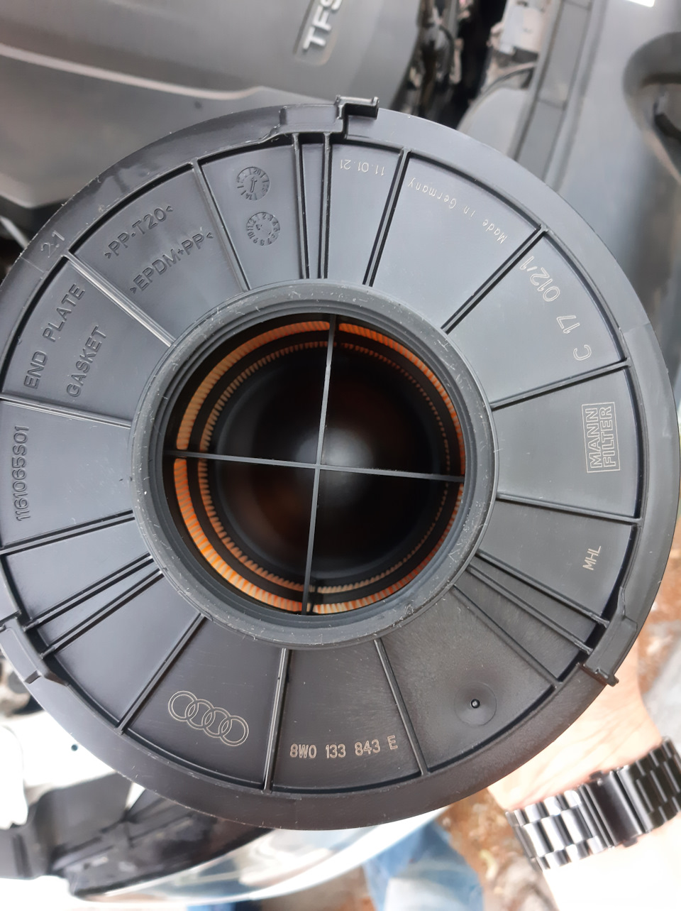 8W0133843E Фильтр воздушный VAG | Запчасти на DRIVE2