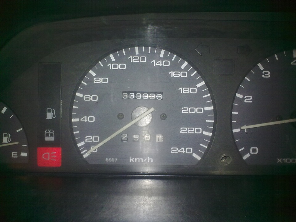 Красивые циферки — Mazda 323 IV, 1,6 л, 1992 года | просто так | DRIVE2