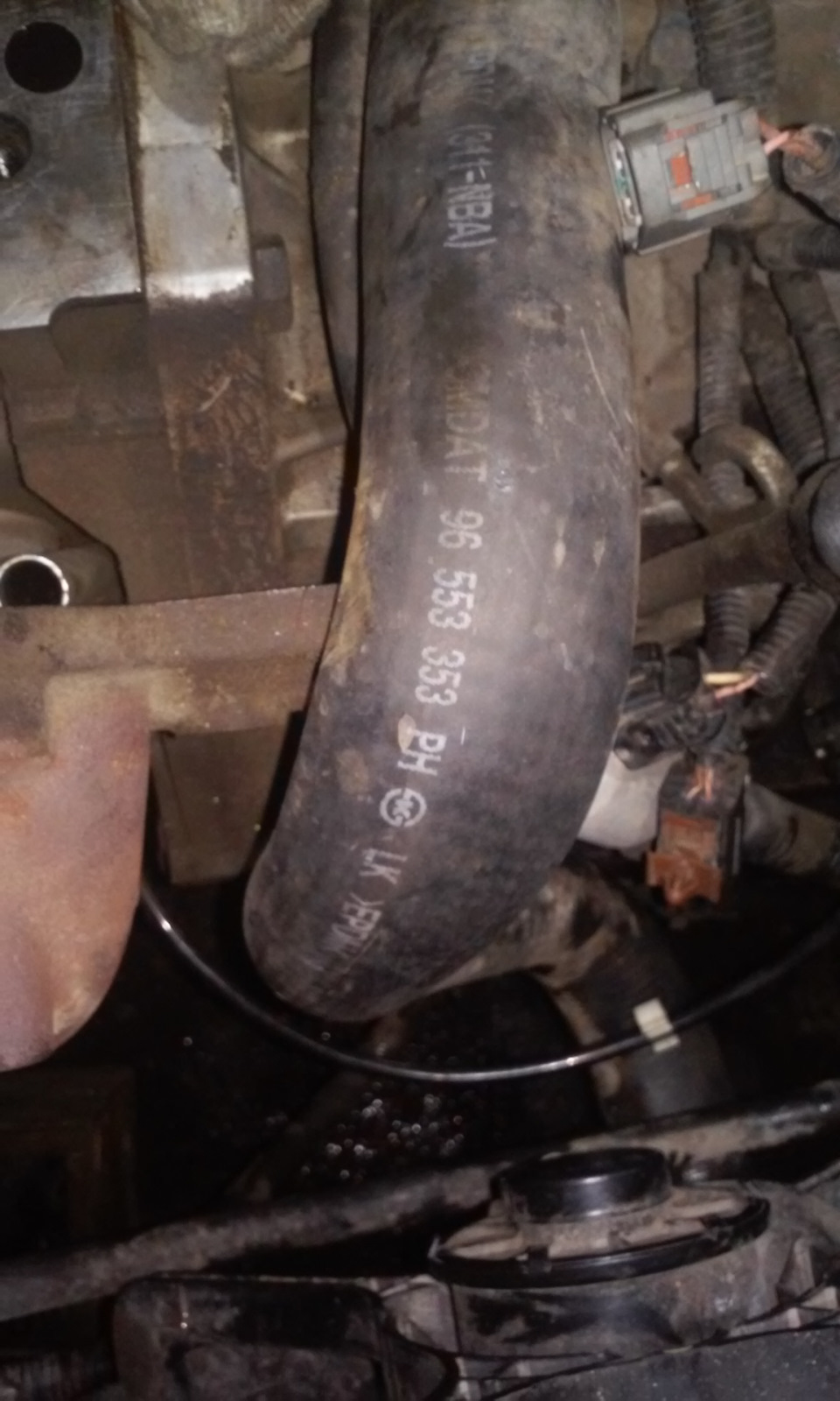 96553353 Патрубок радиатора нижний A/T GM | Запчасти на DRIVE2