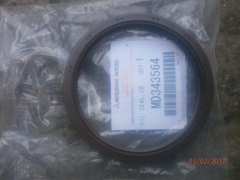 MD343564 Сальник коленвала задний Mitsubishi | Запчасти на DRIVE2