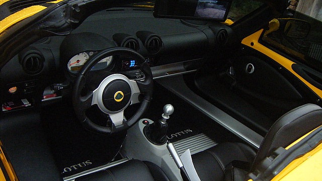 Lotus Elise S2 Interior