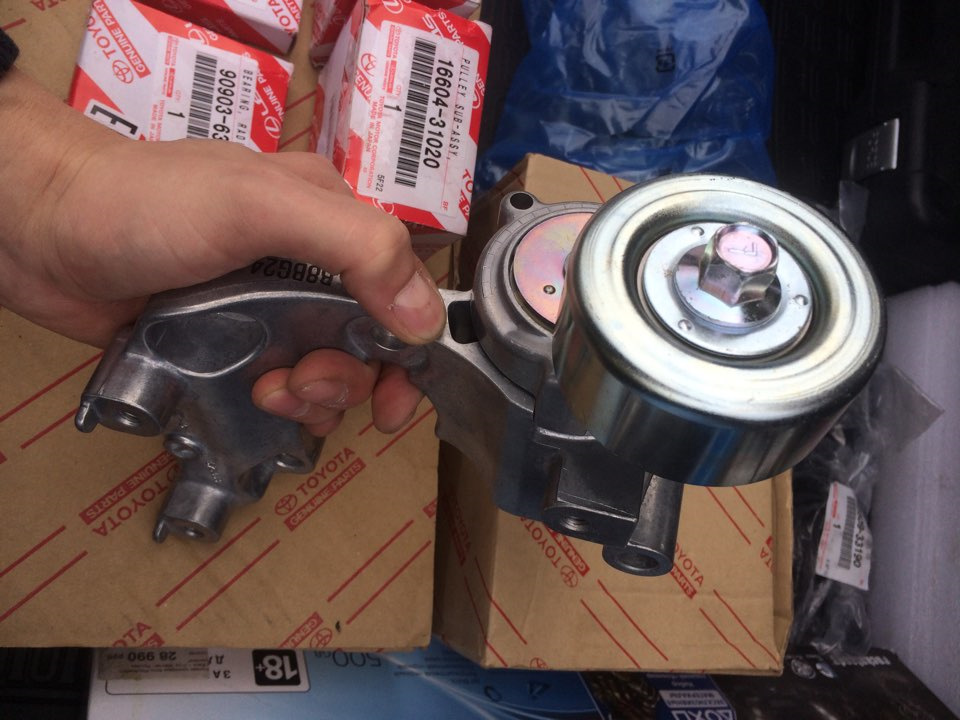 1660431020 РОЛИК ПРИВОДНОГО РЕМНЯ TOYOTA CAMRY TOYOTA LEXUS | Запчасти ...