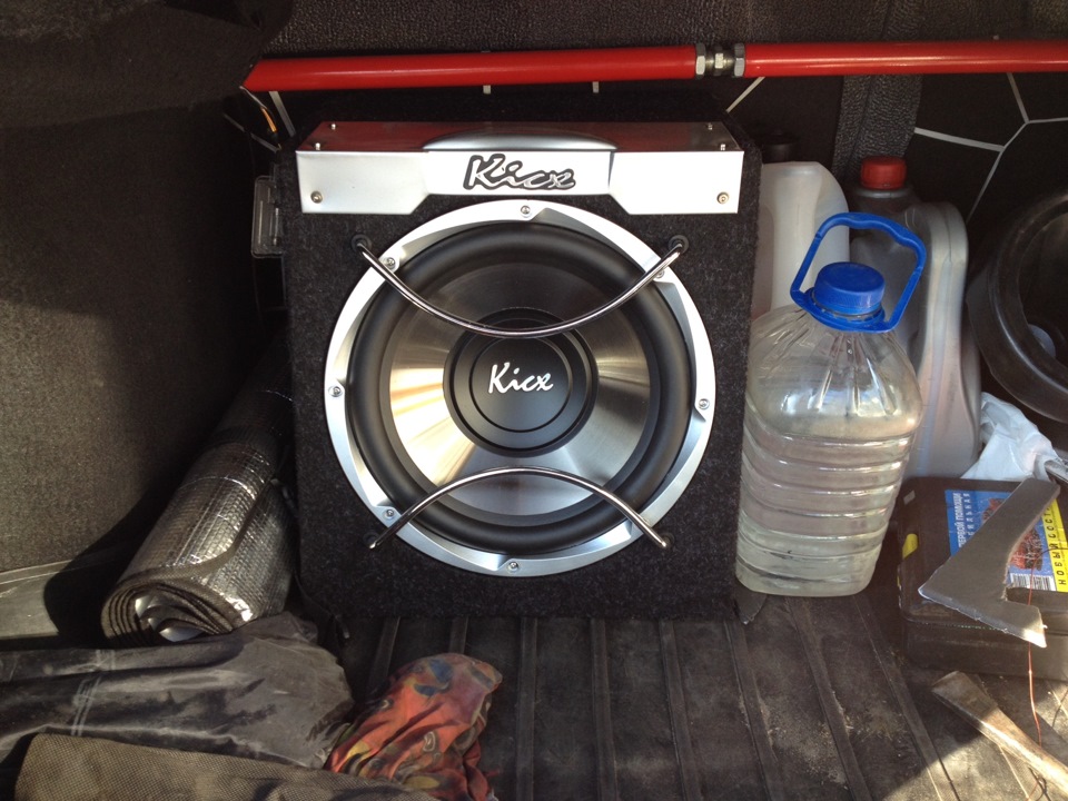 ЗАДНИЕ ФОНАРИ && САБВУФЕР KICX ICQ-300BA — Lada Приора хэтчбек, 1,6 л, 2008 года | другое | DRIVE2