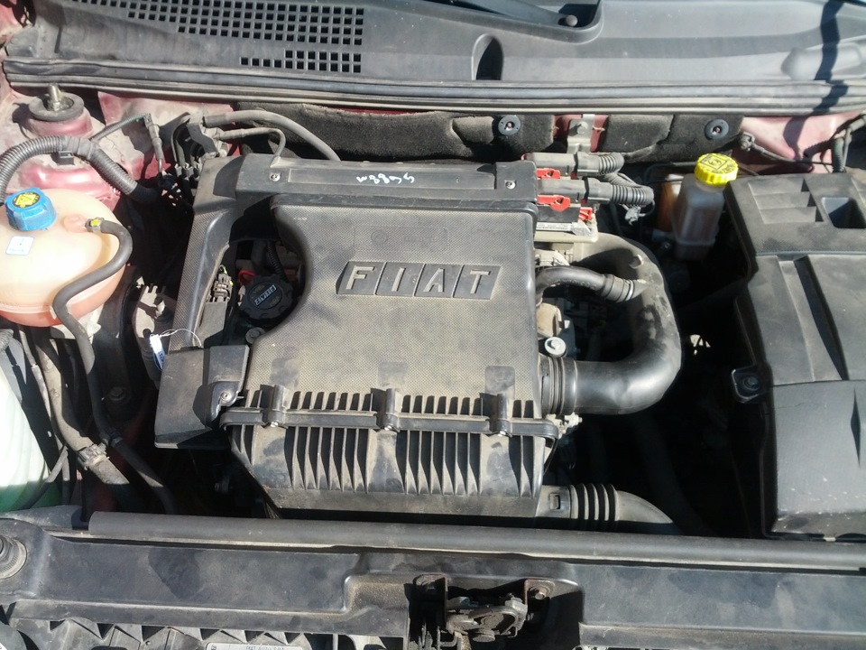 Корпус воздушного фильтра — FIAT Stilo, 1,2 л, 2002 года | своими ...