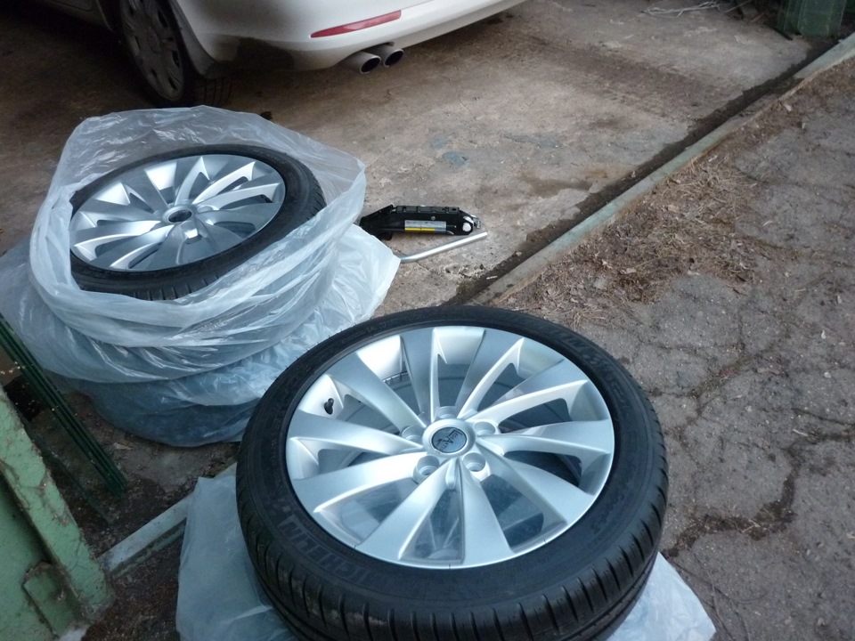 Диски R17 (replica LegeArtis vw36 + Michelin pilot sport 3) — Skoda ...