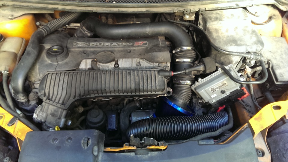 Холодный впуск вар. 1 — Ford Focus II ST, 2,5 л, 2007 года | тюнинг ...