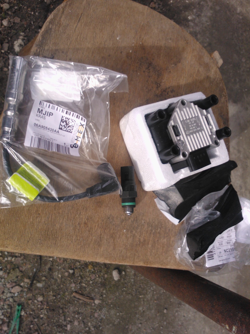 Замена катушки, проводов и не только. — Volkswagen Golf Mk4, 1,6 л ...