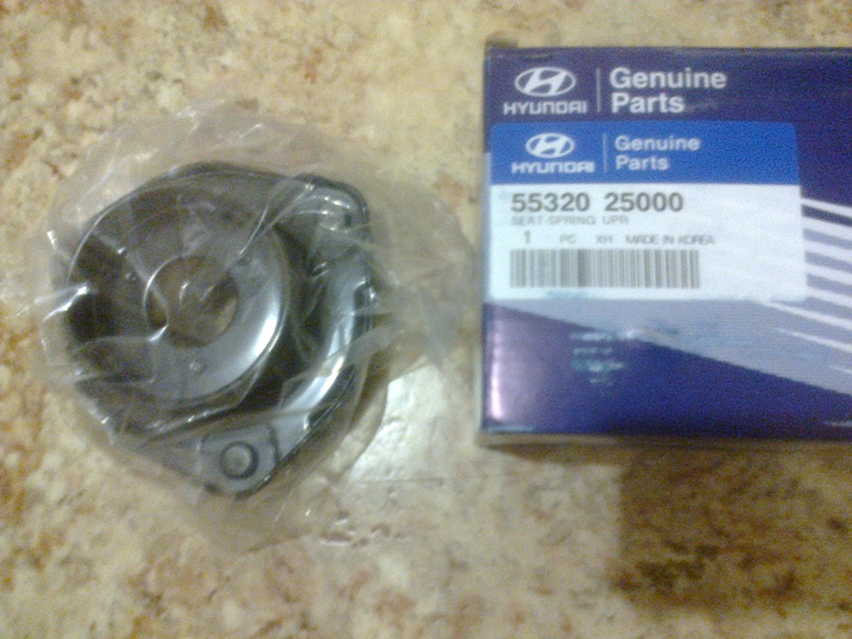 Амортизаторы задние KYB Exel-G + все резинки — Hyundai Accent (2G), 1,5 ...