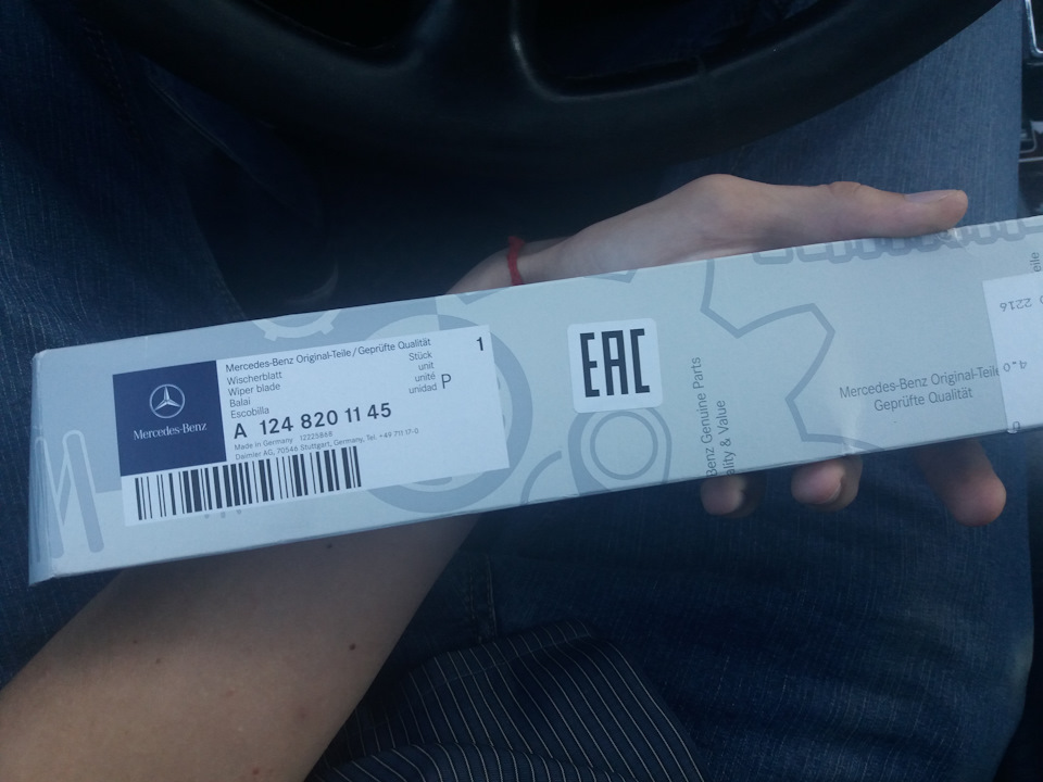 Заменил расходники. Щетка лобового стекла и салонный фильтр — Mercedes ...