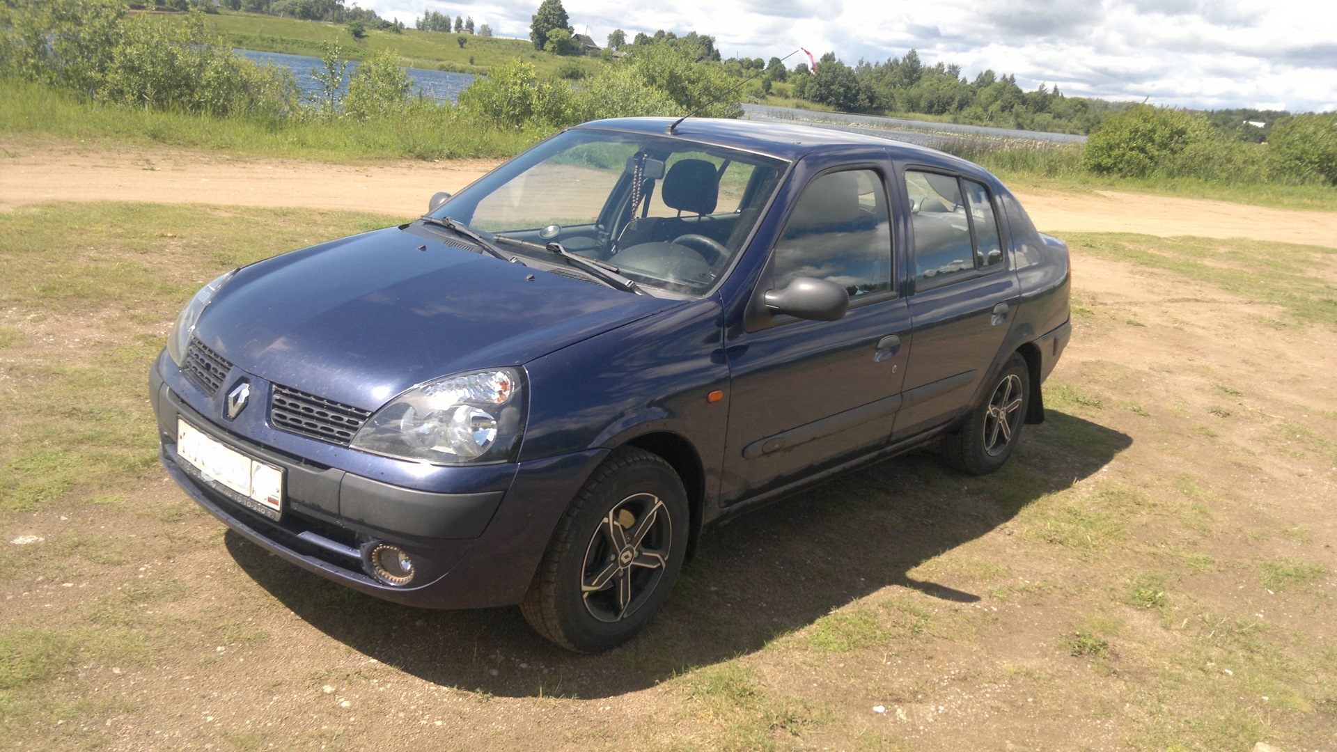 Renault Symbol 1.4 бензиновый 2002 | 1.4 ex на DRIVE2