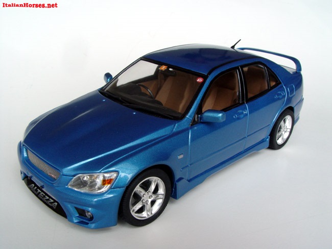 Fujimi Toyota Altezza Initial D 1:24 — DRIVE2