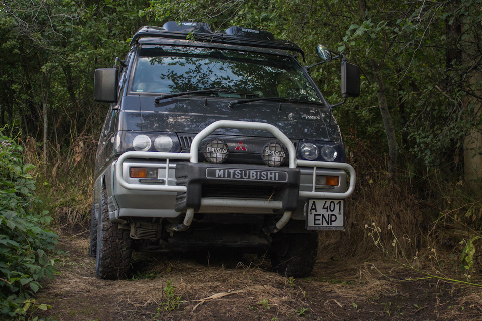 Переобул свою ласточку (Forward Safari 530) — Mitsubishi Delica (P35W ...